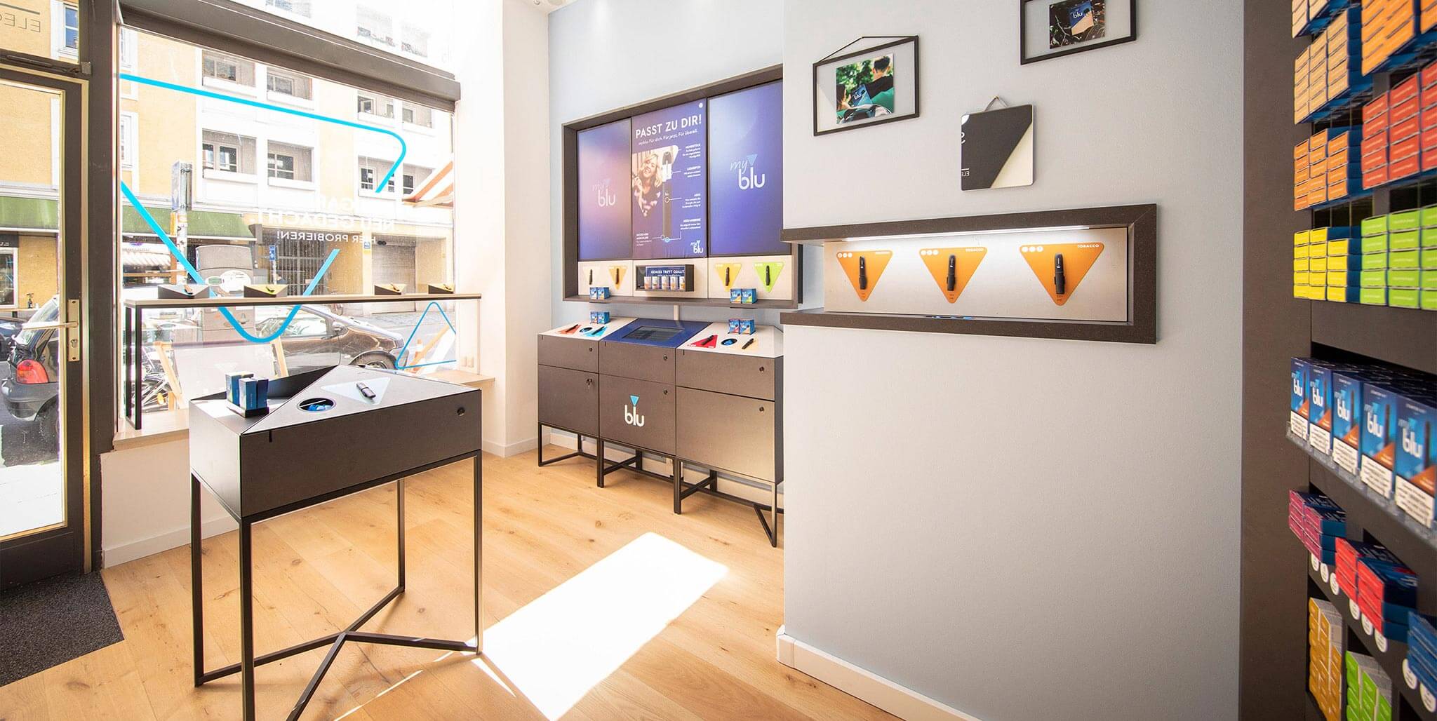 Shop-in-Shop System für Reemtsma: Design von Preussich Portugal